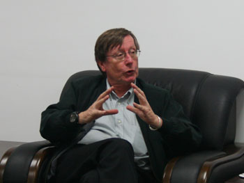 法国艾克斯-马赛第二大学(Université de la Mediterranee, Aix-Marseille II)来访我院-厦门大学嘉庚学院